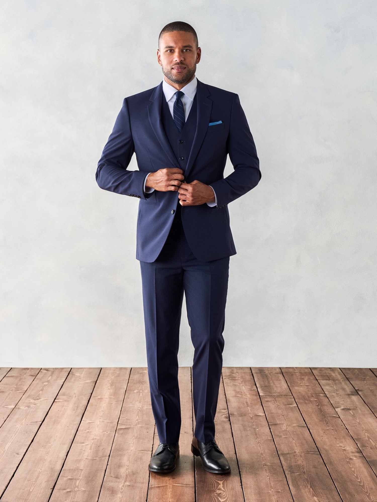 Essential True Navy Suit | The Black Tux