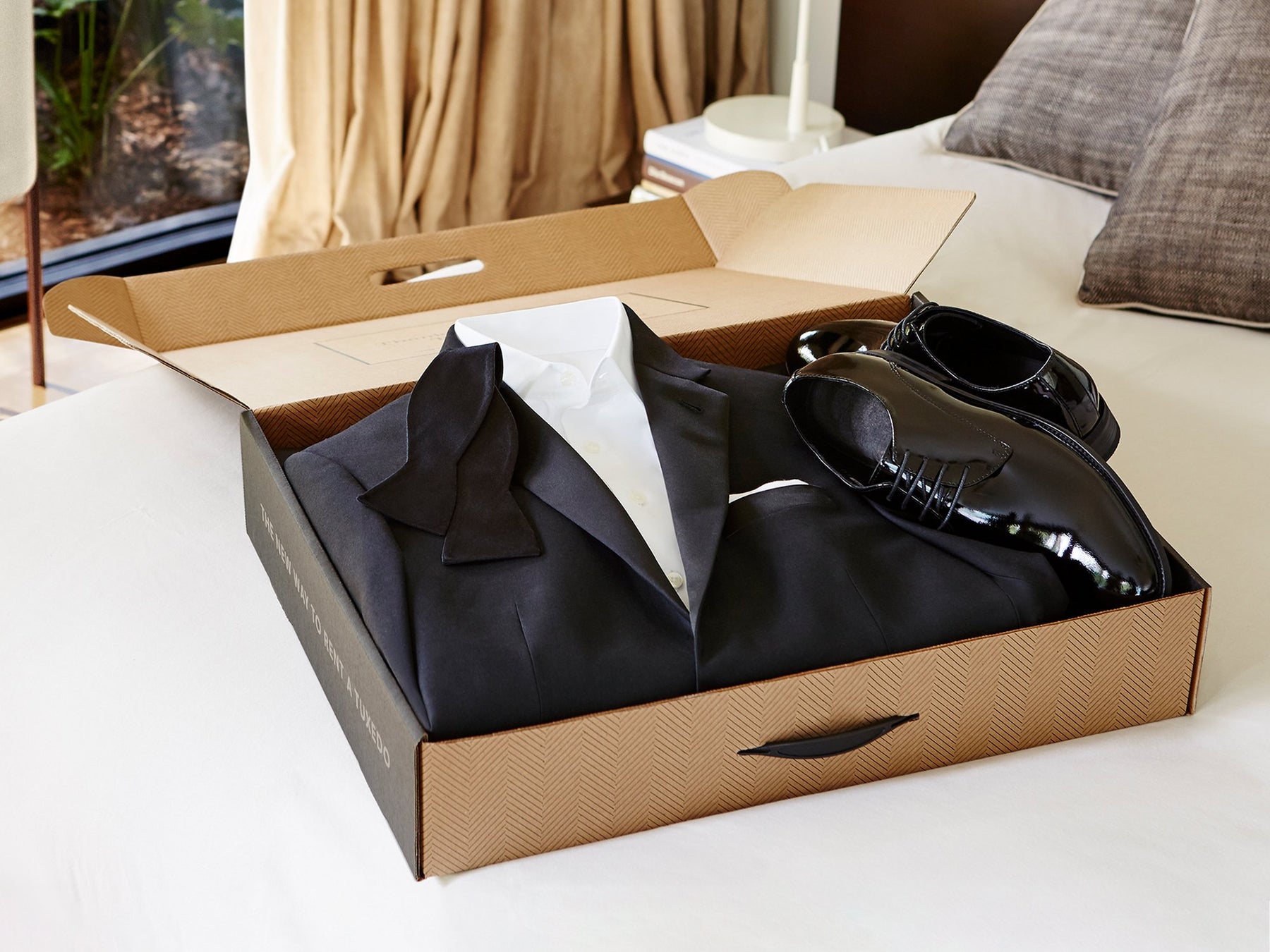 Returns & Exchanges | The Black Tux